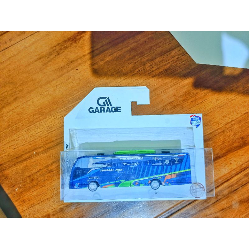 Jual PROMO Mainan Miniatur bus JEDHA Tunggal Jaya Jet Bus 5 1/87 ...