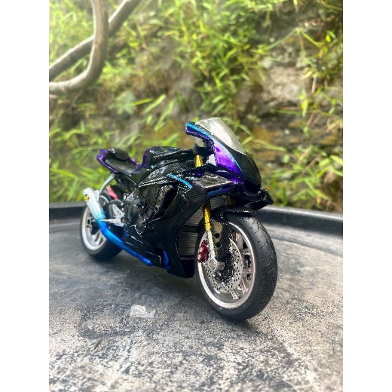 Jual Diecast Motor R1m Full Modifikasi dan Repaint Skala 1:12 Free ...