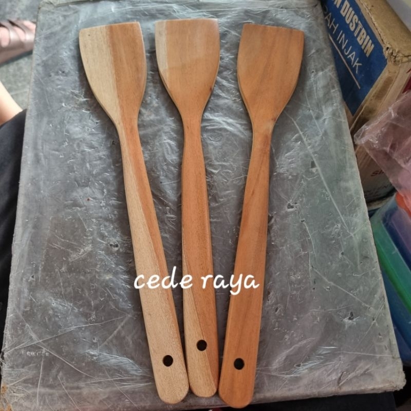 Jual sendok goreng / sutil / spatula segi kayu dijual per satuan ...