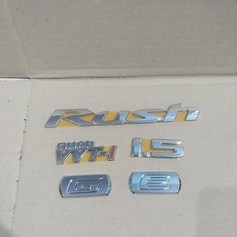 Jual emblem logo tulisan mobil RUSH baru original | Shopee Indonesia