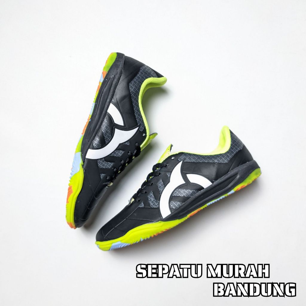 Jual Sepatu Futsal Ortus Eight Jogosala Rampage V2 IN Jet Black Terbaru ...