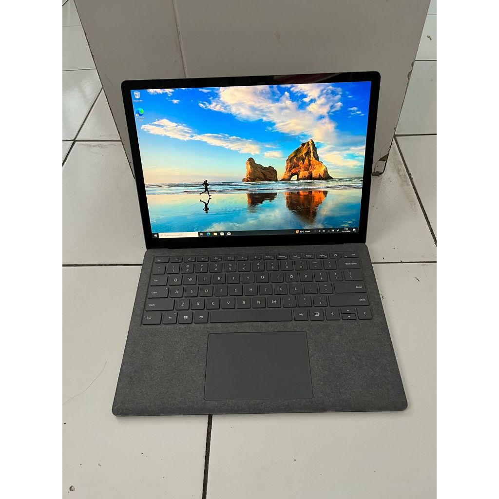 Jual MICROSOFT SURFACE LAPTOP 1 CORE I5 GENERASI 7 ORIGINAL SECOND ...