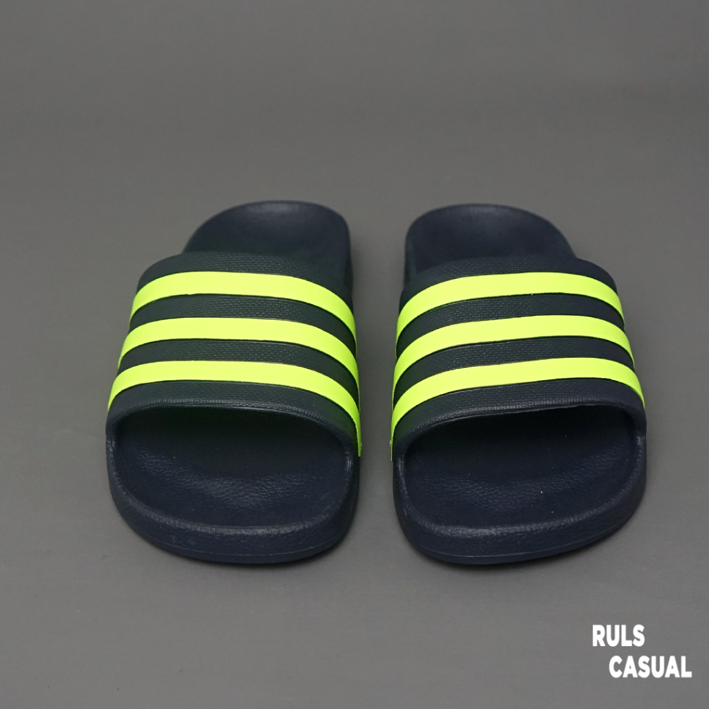 Jual Slides Adidas Adilette Aqua (IE8915) | Shopee Indonesia