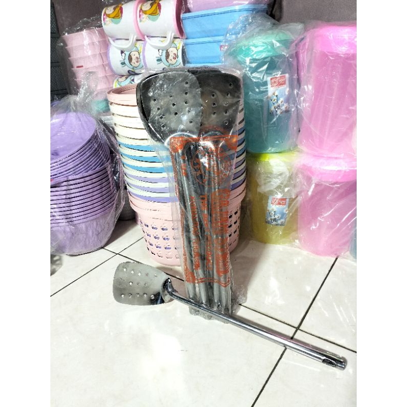 Jual spatula besi // sutil // sutil gorengan // spatula | Shopee Indonesia