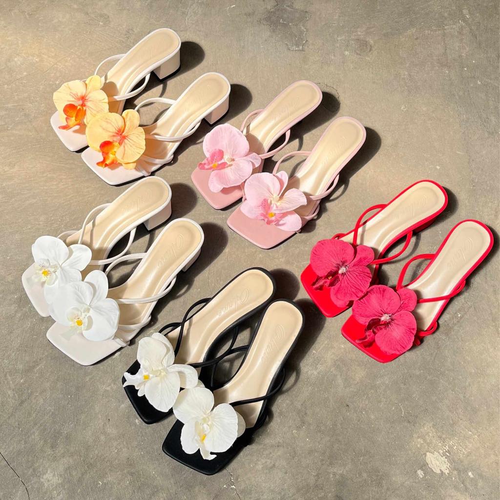 Jual Orlane Kelly White Block Heels | Orchid Heels | Sepatu Hak Bunga ...