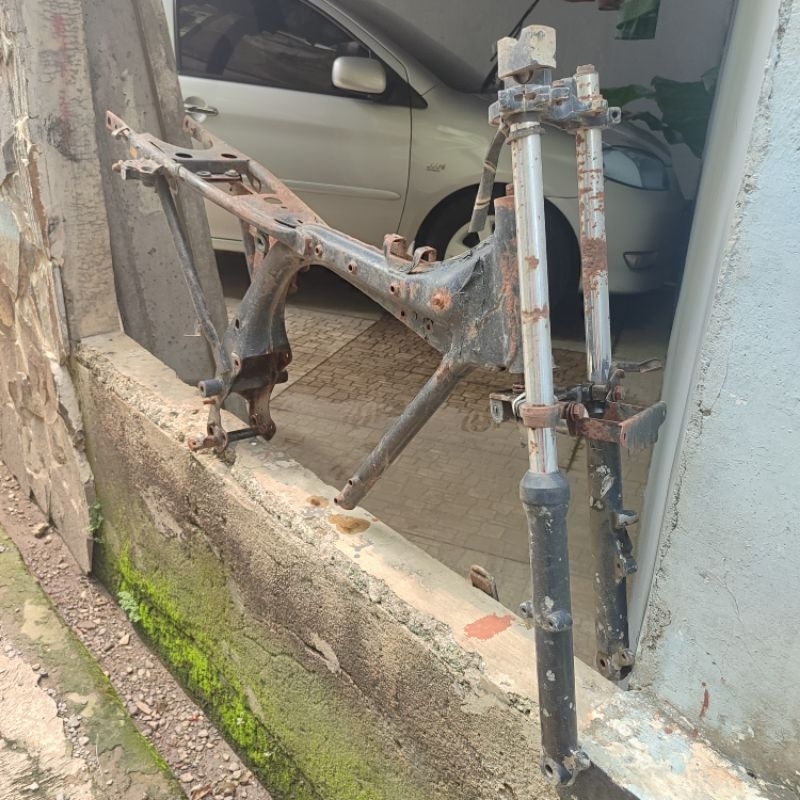 Jual rangka gl 100 original copotan | Shopee Indonesia