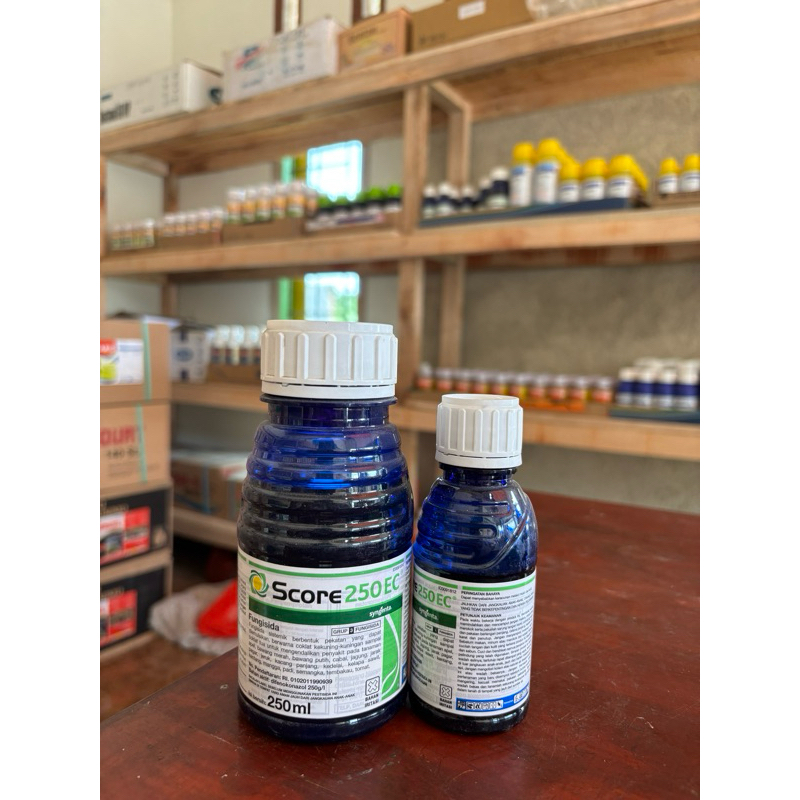 Jual FUNGISIDA SCORE 250 EC (250ml & 80ml) - obat jamur pada tanaman ...