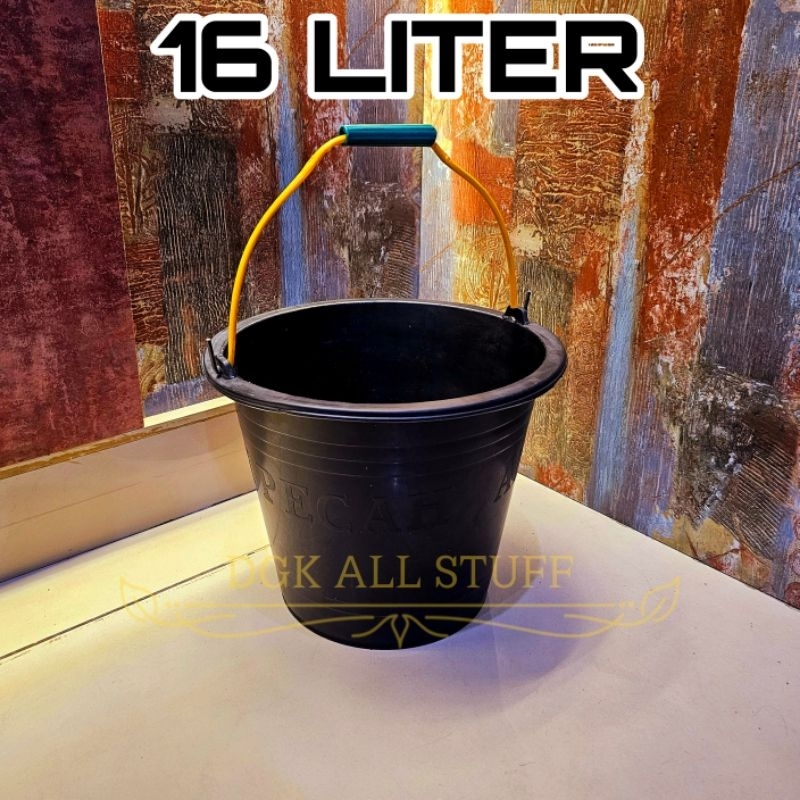 Jual Ember Plastik Bergagang Gagang COR TIMBA Semen ANTI PECAH Hitam ...