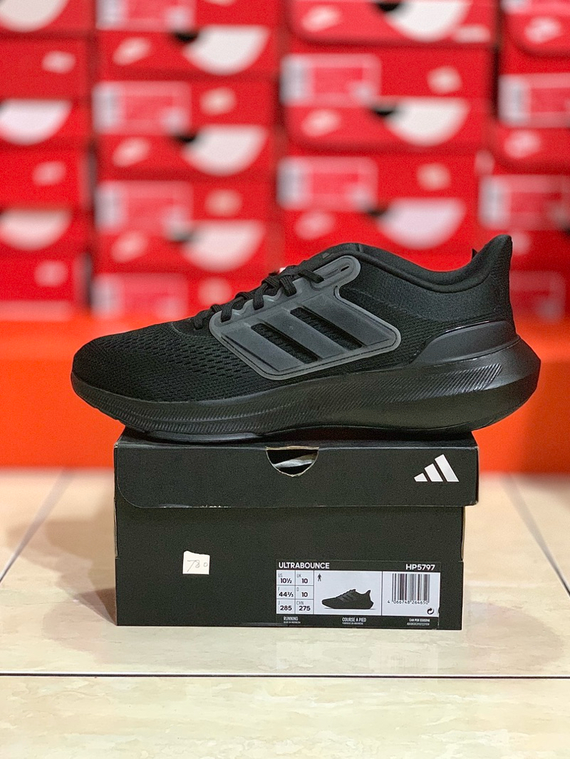 Jual ADIDAS ULTRABOUNCE HP5797 ORIGINAL 100% RESMI PT ADIDAS BNIB ...