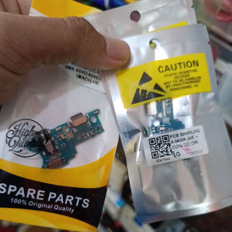 Jual PAPAN CHARGER / PCB CHARGER SAMSUNG A04E A042 A042F + MIC ORI atau Mac+ ic | Shopee Indonesia