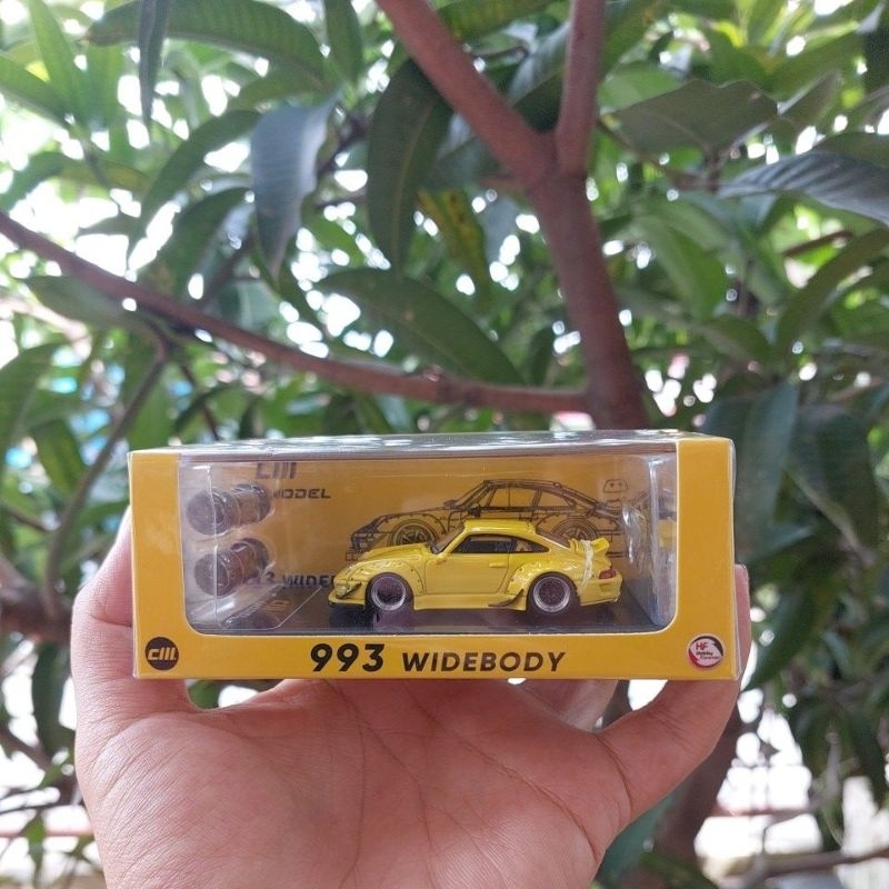 Jual CM Model Widebody 993 - Diecast Porche RWB Yellow | Shopee Indonesia