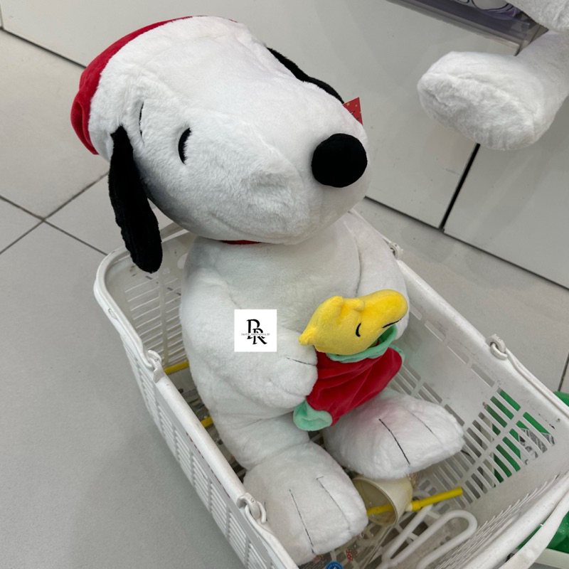 Jual Miniso x Snoopy - Boneka Snoopy Christmas Edition (55cm) | Shopee Indonesia