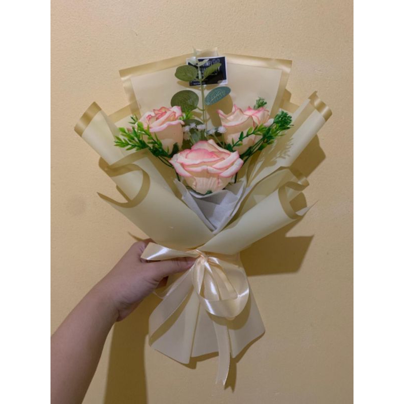 Jual Buket Bunga Artificial Murah - Mawar Mix Daun Dolar Mix Baby ...