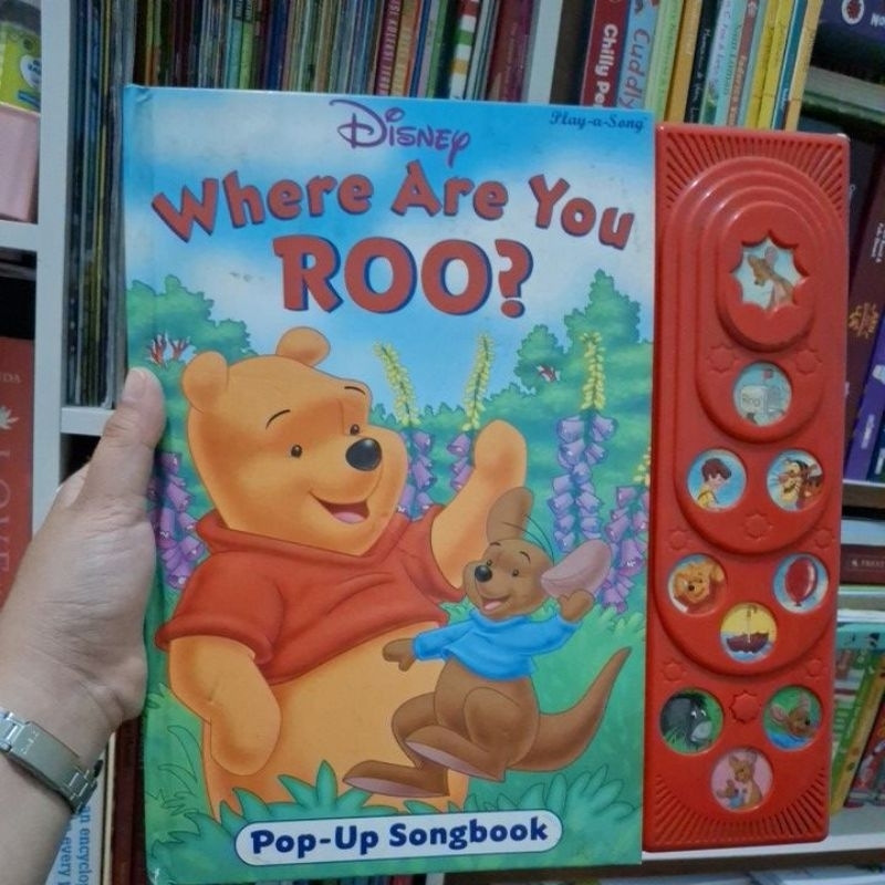 Jual (PRELOVED) Disney Where Are You Roo? Pop-Up Songbook | Shopee ...