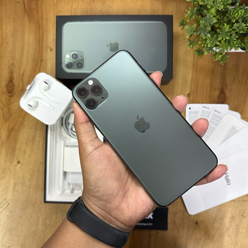 Jual IPhone 11 Pro max 64GB Midnight Green fullset ori ex Resmi IBox | Shopee Indonesia