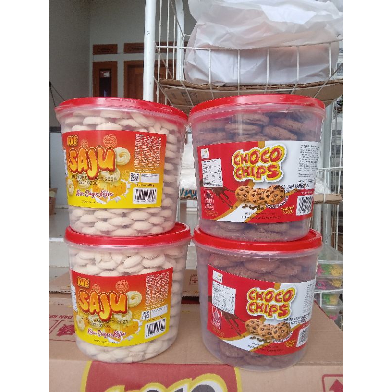 Jual Kue Saju Chocochips Sagu dan Lidah Kucing kemasan toples Murah ...