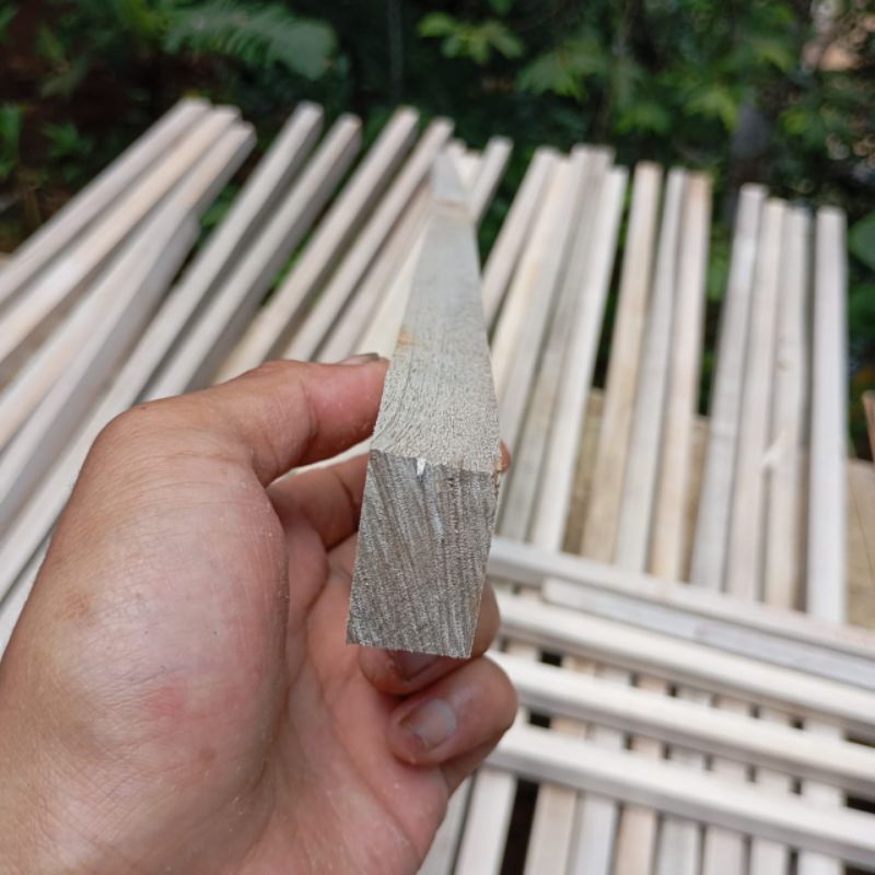 Jual Balok kayu reng 2x3 panjang 120cm isi 10 batang sudah serut halus ...