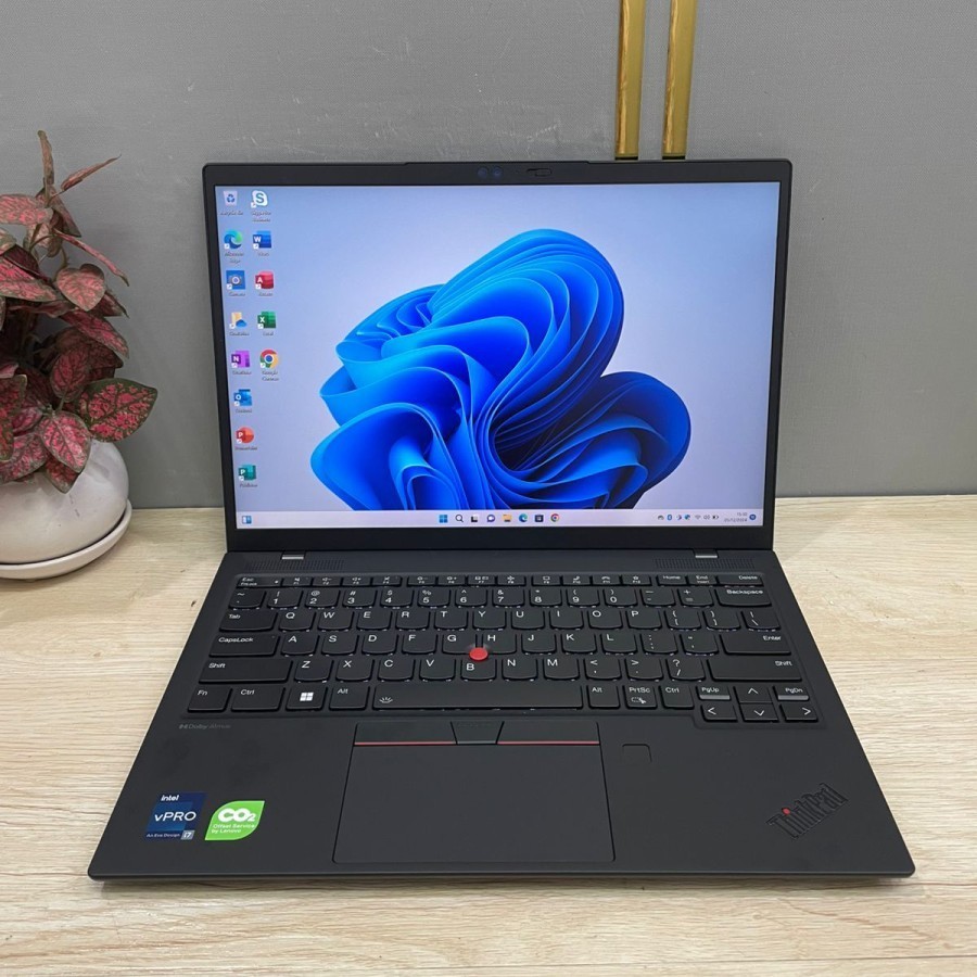 Jual LAPTOP LENOVO THINKPAD X1 NANO G3 i7 GEN13 RAM 16 GB SLIM RINGAN ...