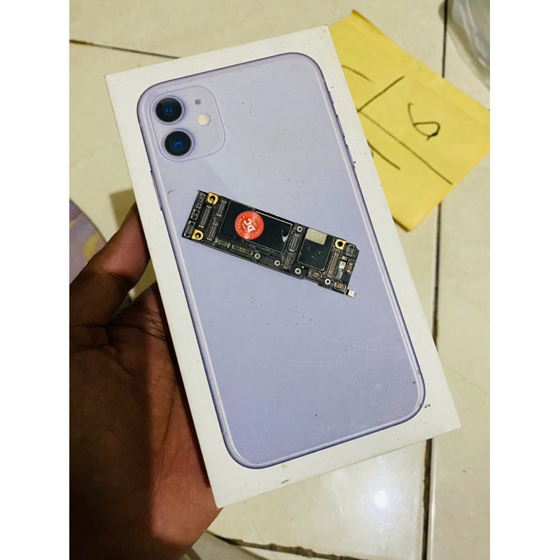 Jual mesin IPH 11 64gb ibox | Shopee Indonesia