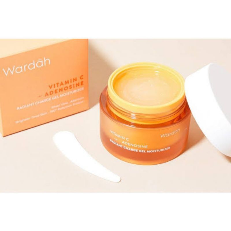 Jual Wardah vitamin c + adenosine radiant charge gel moisturizer ...