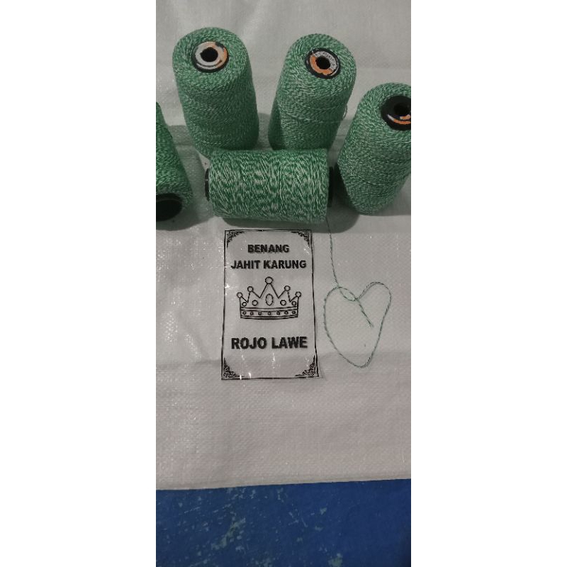 Jual benang jahit karung ( 1 roll ) | Shopee Indonesia
