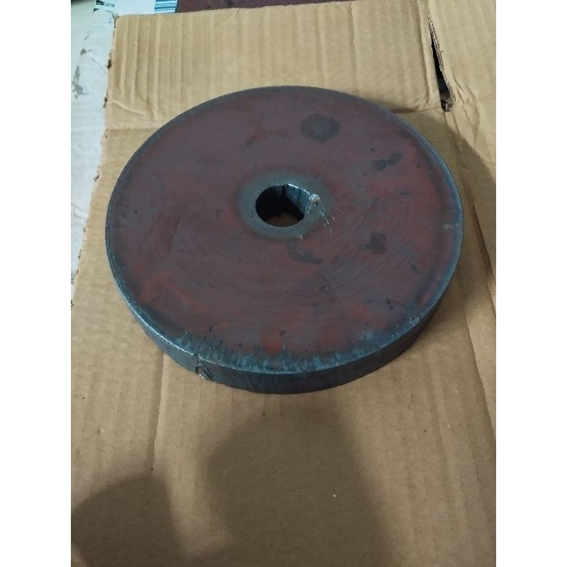 Jual plat besi bulat tebal 20mm , diameter 150mm x lubang 30mm . 1pcs ...