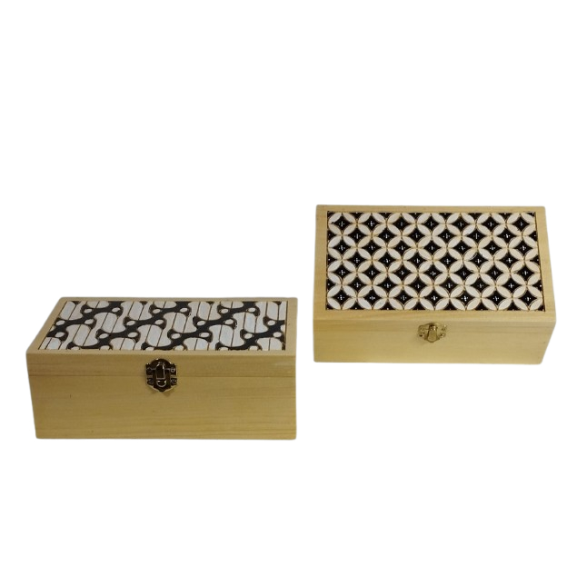 Jual Kotak Perhiasan kayu pinus motif batik | Shopee Indonesia