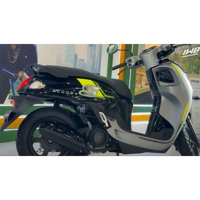 Jual Striping lis sticker standar new Scoopy sporty 2024 2025 silver ...