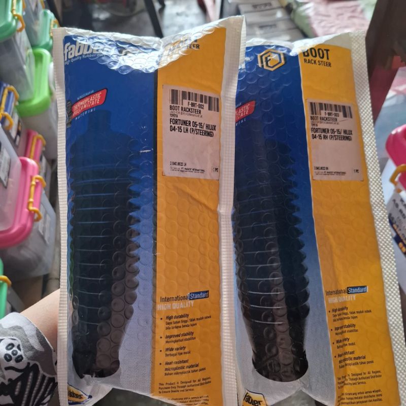 Jual KARET BOOT RACK END FORTUNER,HILUX,INOVA REBORN,HILUX SC,CALYA DLL ...