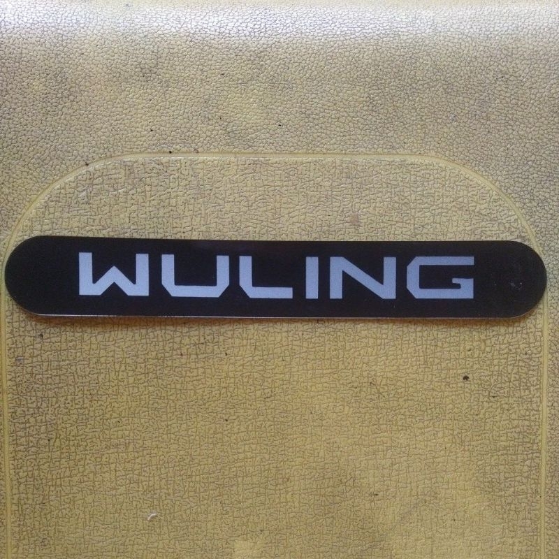 Jual Emblem tulisan wuling untuk bemper belakang | Shopee Indonesia