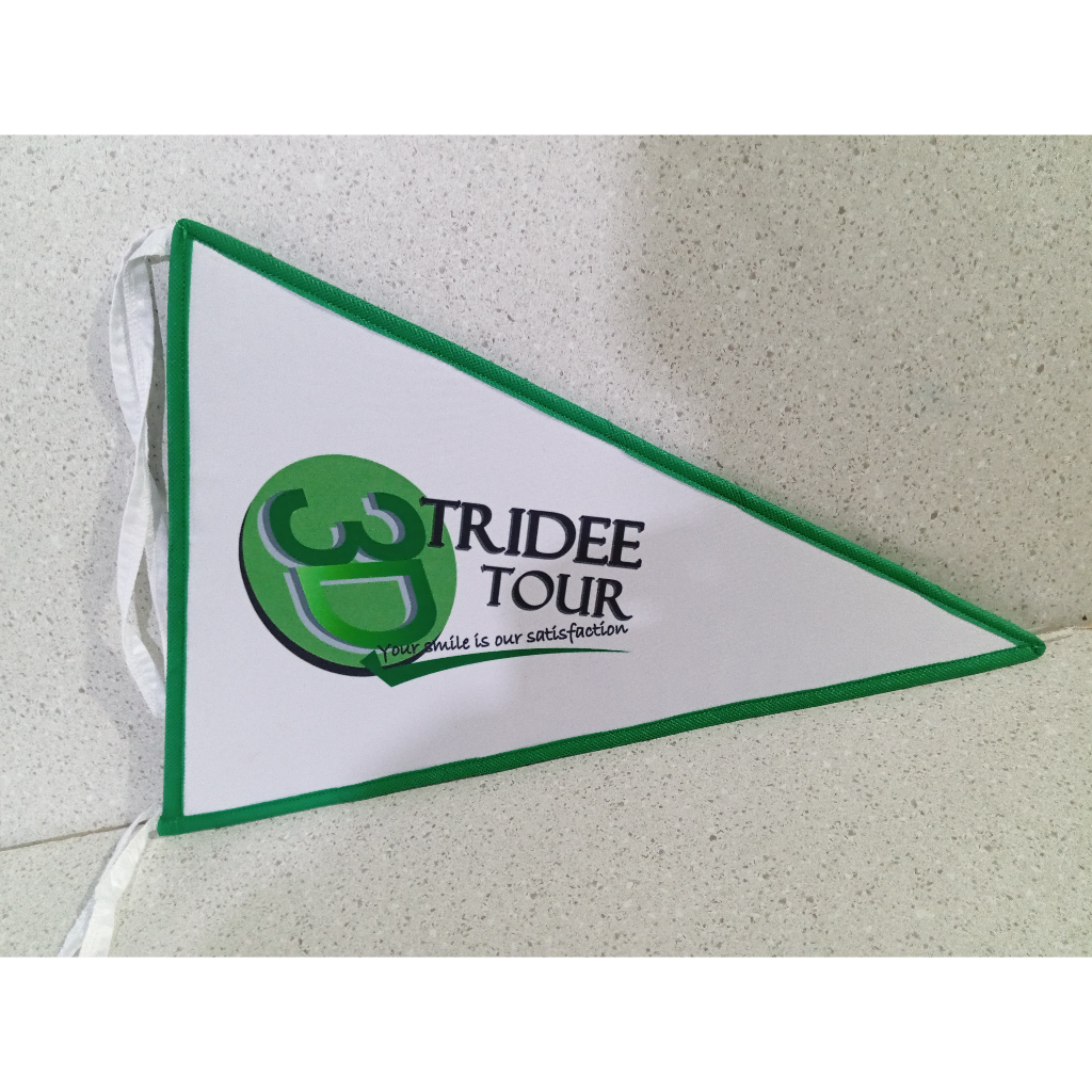 Jual Bendera Travel Custom / Bendera Segitiga Custom / Bendera Travel ...