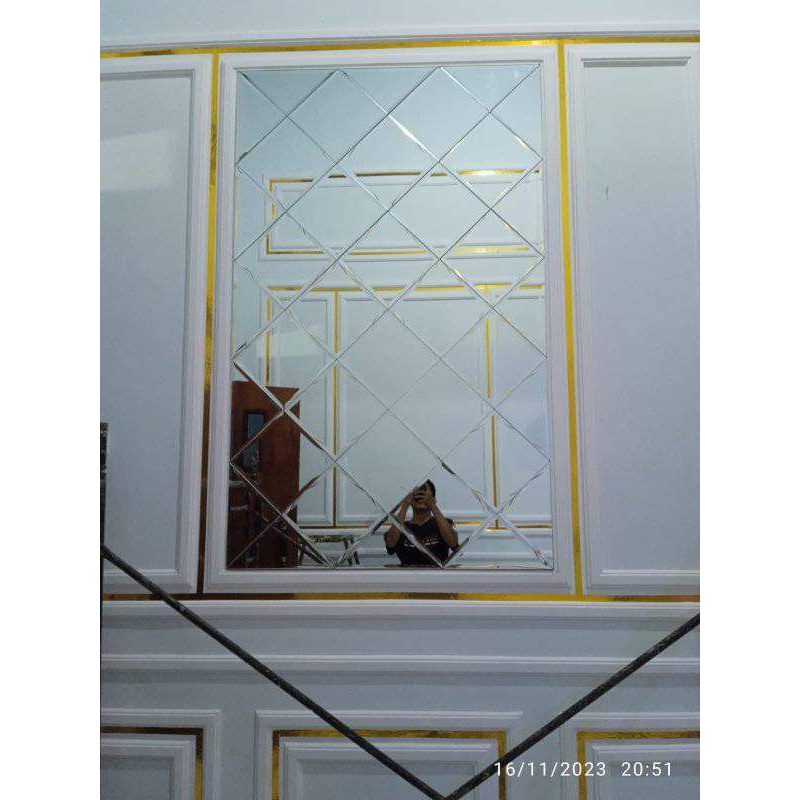 Jual Kaca Cermin Aesthetik Ukuran 30CM x 30CM Termuah / Harga Satuan ...