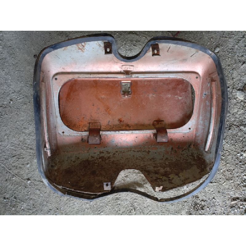 Jual laci/box depan vespa PX series original 2nd | Shopee Indonesia