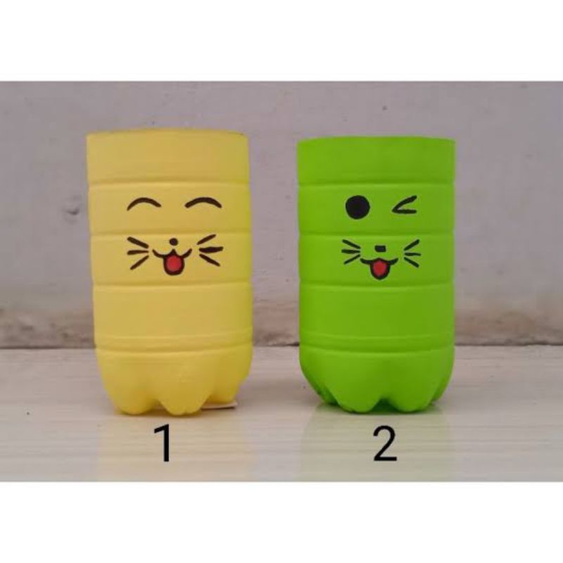 Jual POT BUNGA DARI BOTOL BEKAS AQUA DIAMETER 1,5 LITER - SESUAI GAMBAR ...