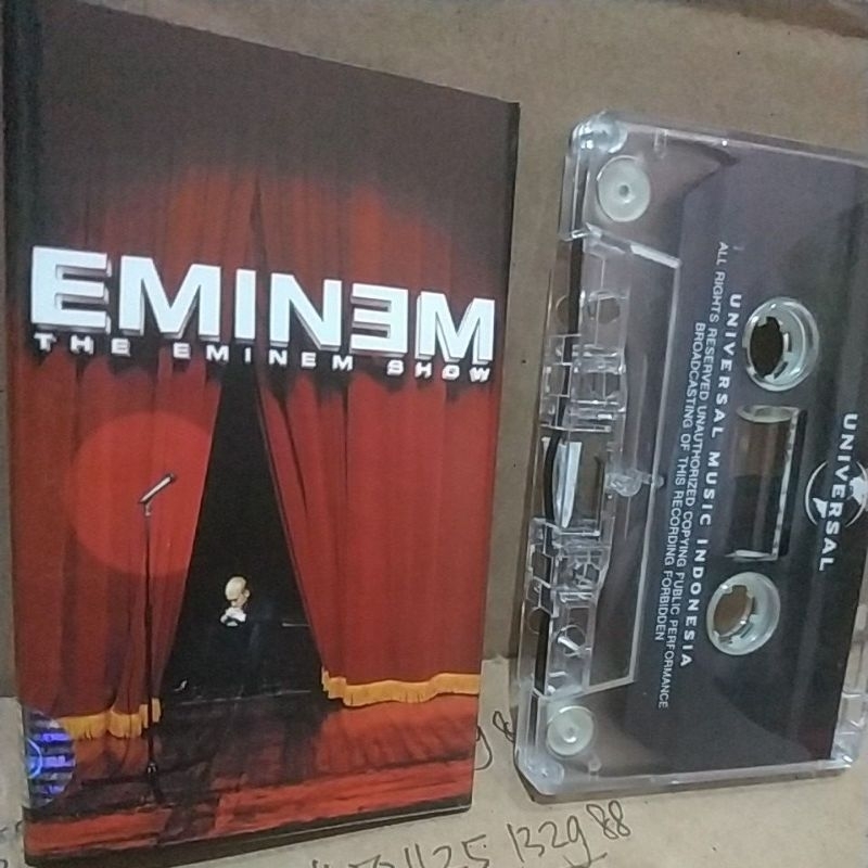 Jual Eminem Cassette Tape - The Eminem Show | Shopee Indonesia