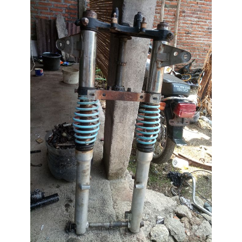 Jual SHOCK DEPAN TOSSA RODA 3 ORIGINAL COPOTAN | Shopee Indonesia