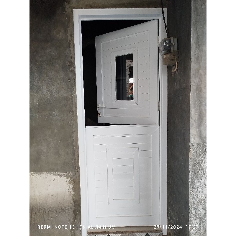 Jual Pintu Aluminium,model bukaan atas dan bukaan bawah. bahan 100% ...