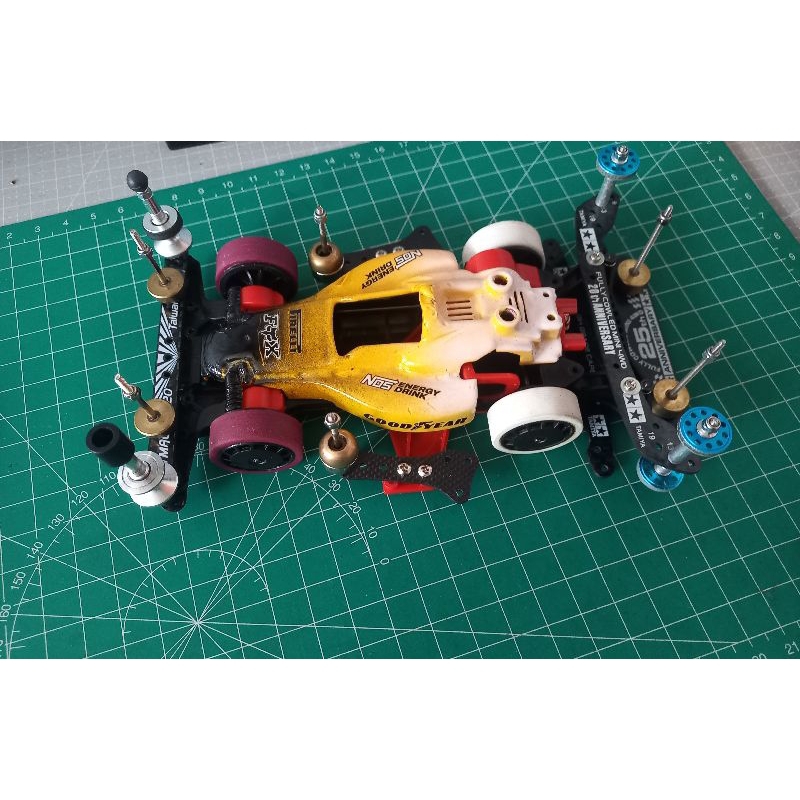 Jual Tamiya Super 2 Carbon Side Damper Bmax RTR Body Custom | Shopee ...