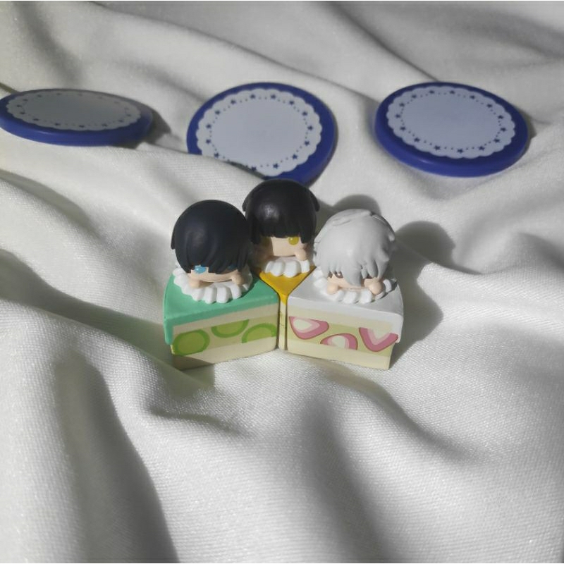Jual Blue Lock petit birth cake Ori dan Non-Ori •|Birth Petit Cake ...
