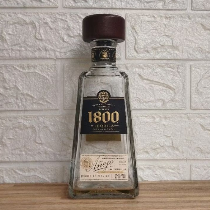Jual Botol Kosong Tequila 1800 Anejo 750ml | Shopee Indonesia