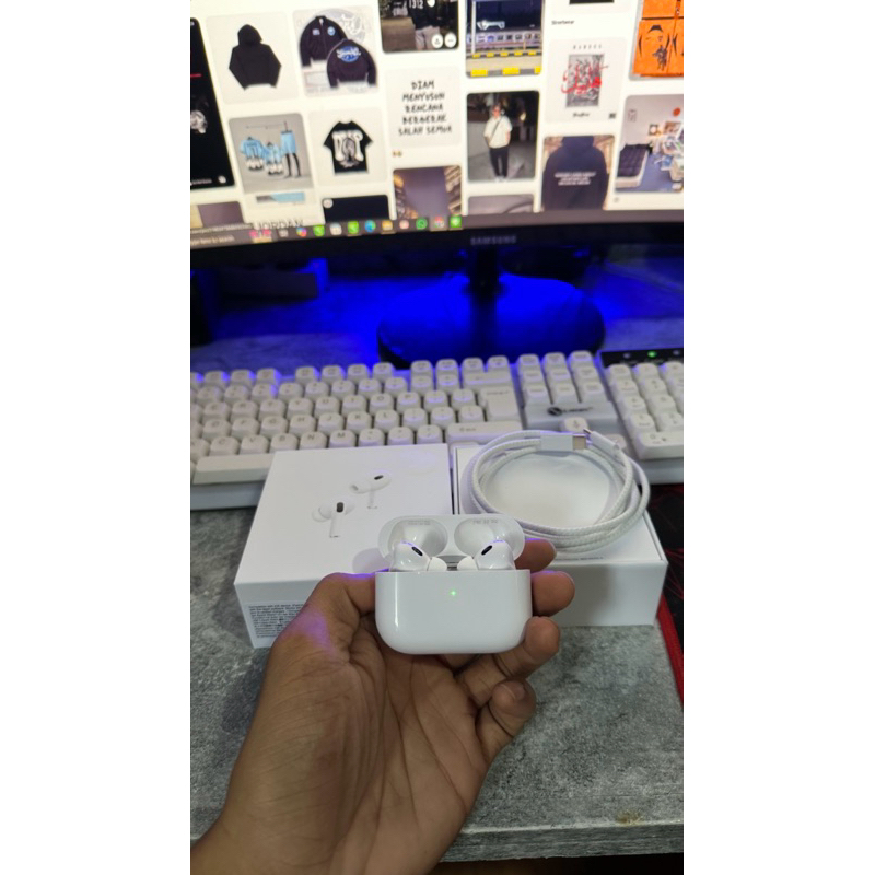 Jual Airpods Pro Gen 2 Fullset Like New Inter (Garansi On 2025) | Shopee Indonesia