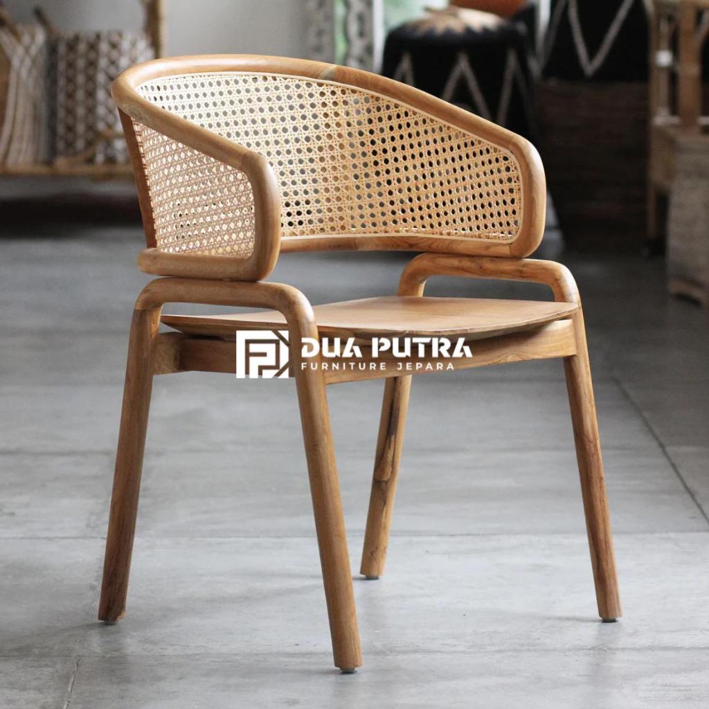 Jual Kursi makan kayu jati / kursi cafe minimalis / kursi rotan cleopatra | Shopee Indonesia
