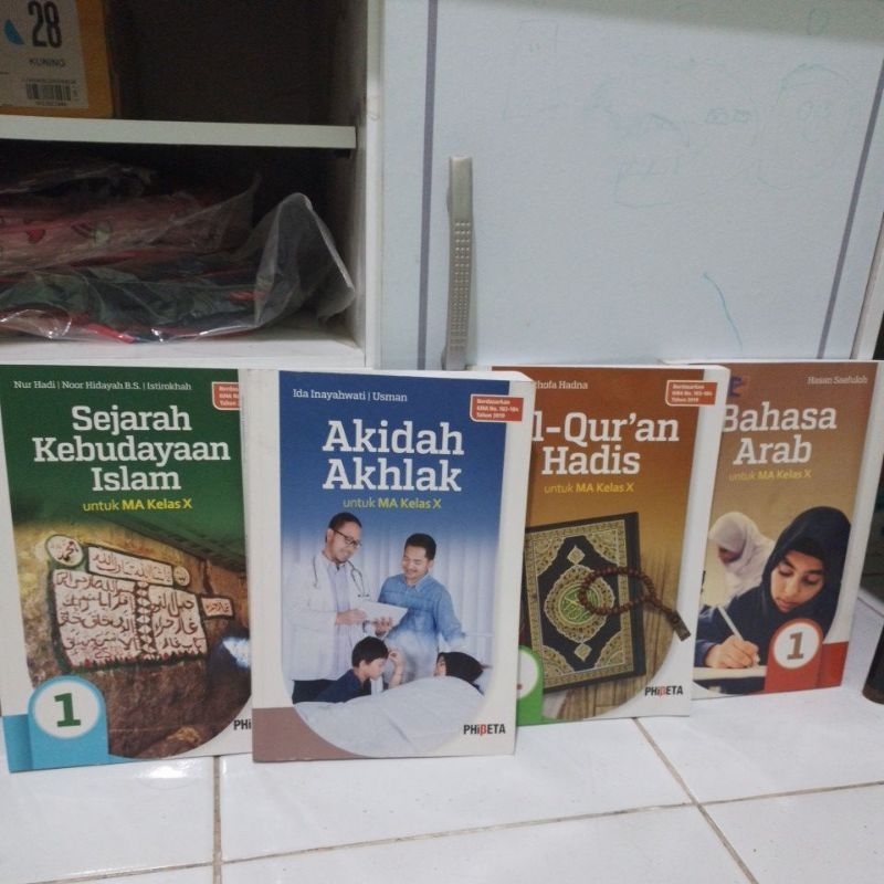 Jual BUKU PAKET 1 SMA SEJARAH KEBUDAYAAN ISLAM AKIDAH AKHLAK AL QURAN HADIS BAHASA ARAB UNTUK ...