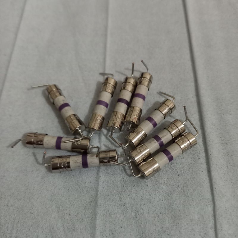 Jual sekring keramik T3.15A 250V oceramic axial lead fuse 3.15A sekring 3,15A | Shopee Indonesia
