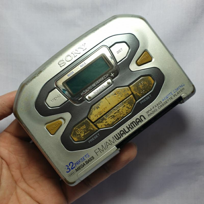 Jual Walkman Sony WM - FX493 Remote Control Cassette Auto Reverse ...