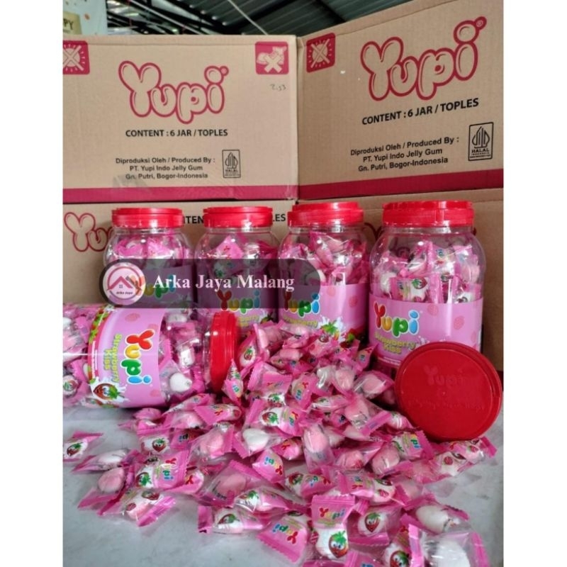 Jual AJM Permen Yupi Strawberry Kiss Kemasan Kartonan isi 6 Toples ...
