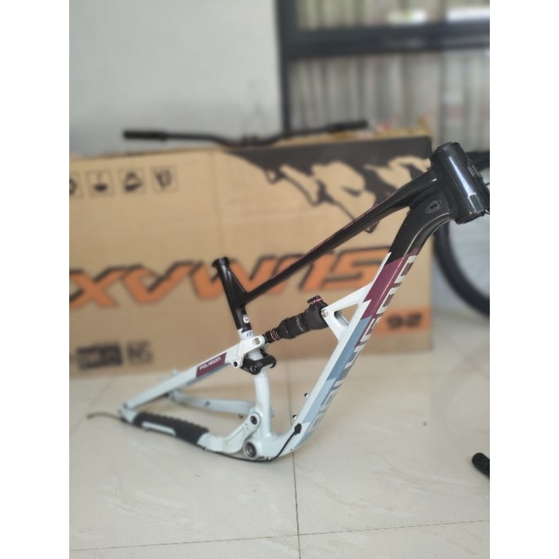 Jual frame siskiu D7 size M 27.5 | Shopee Indonesia