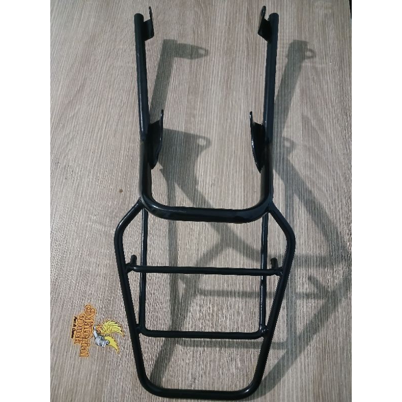 Jual behel belakang hitam win 100/begel belakang win 100/ Rak bagasi ...