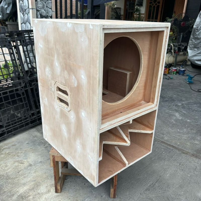 Jual BOX CBS 15 inch Bahan 18 mili rapi bagus triplek kelas tokoan ...