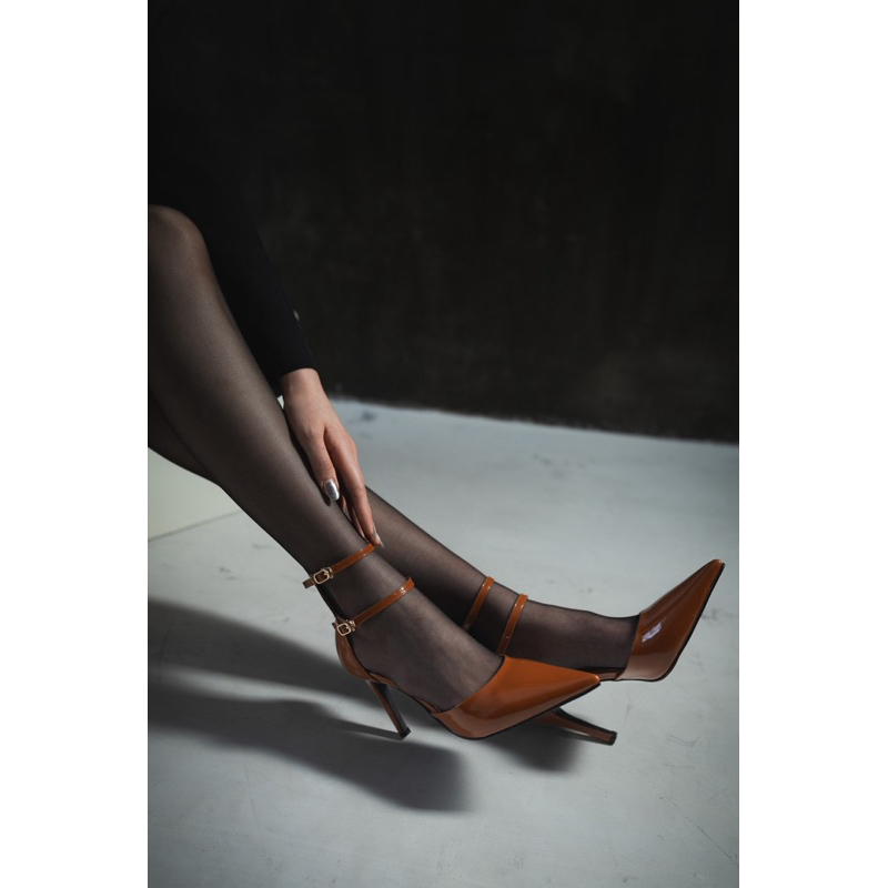 Jual NAOMI HEELS by XERA X JULIA JOMAN | boots mewah heels tali high ...